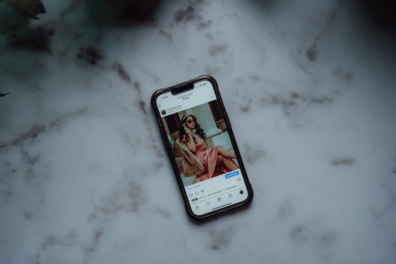 Everything You Need To Know About Sponsored Instagram Posts